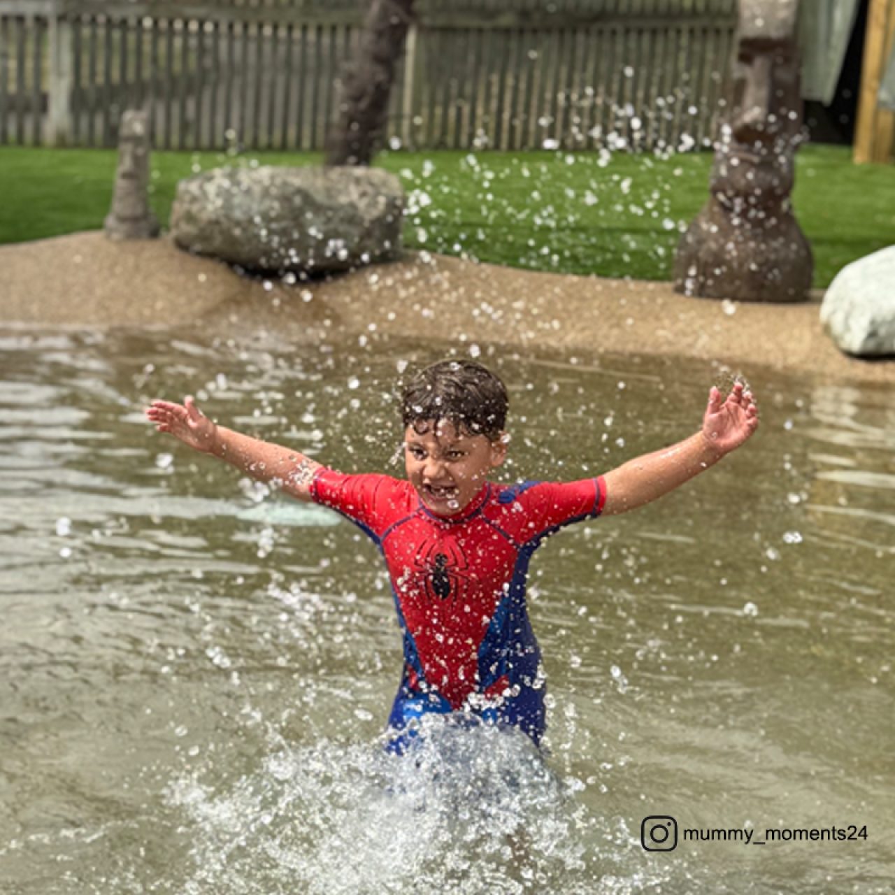 Easter Island Lagoon Paddling Pool| Knockhatch Adventure Park ...